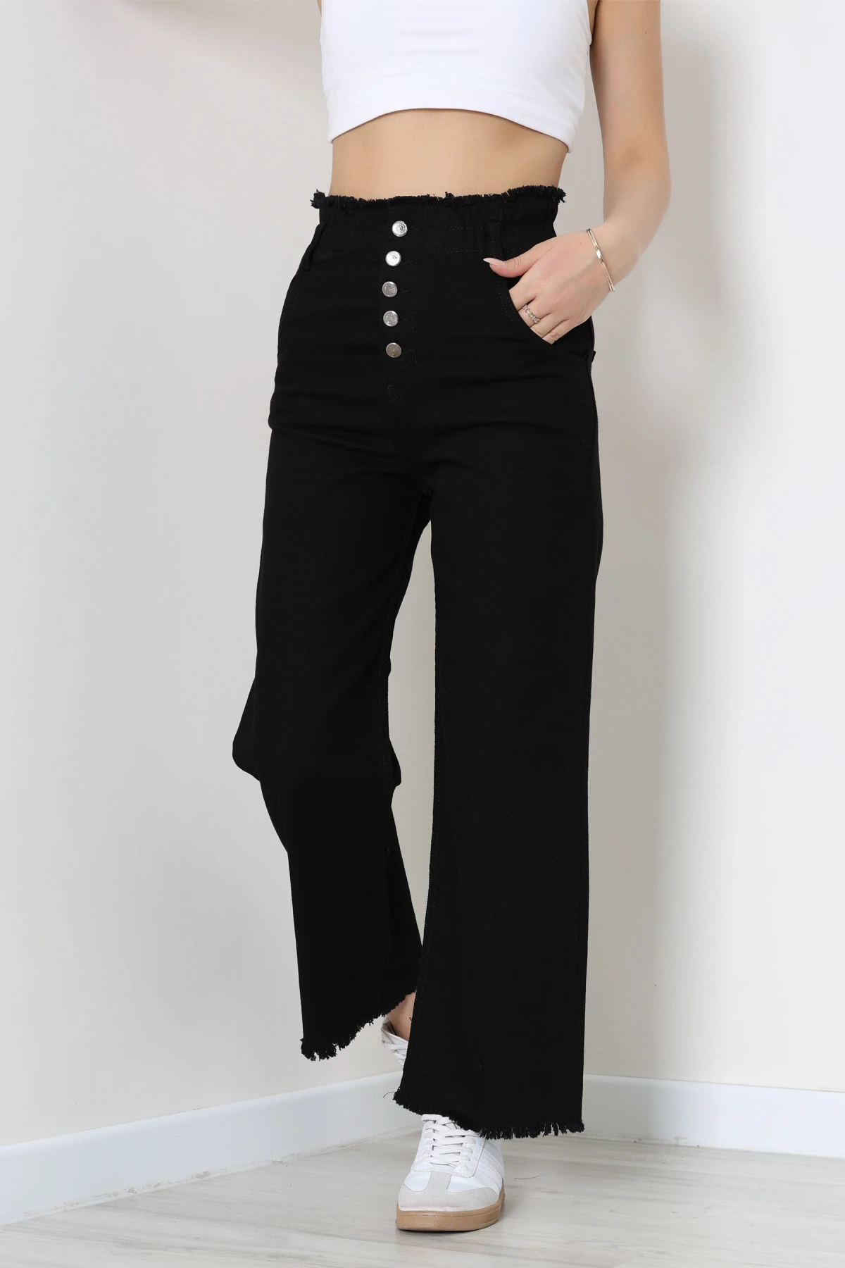Bel Lastik Paça Püsküllü Mom Jean Siyah - 405221.2141. | HaydiGiy